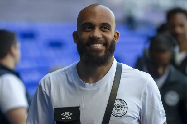 AI Simulated The Premier League Table If Man United Sign Mbeumo And ...